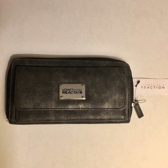 Kenneth Cole Reaction | Bags | Kenneth Cole Reaction Organizer Clutch ...